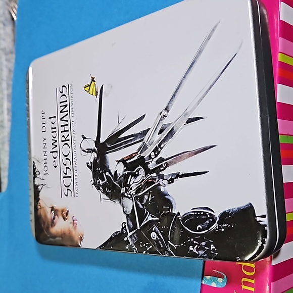 Edward scissor hands | Media | Edward Scissorhands Dvd Anniversary ...